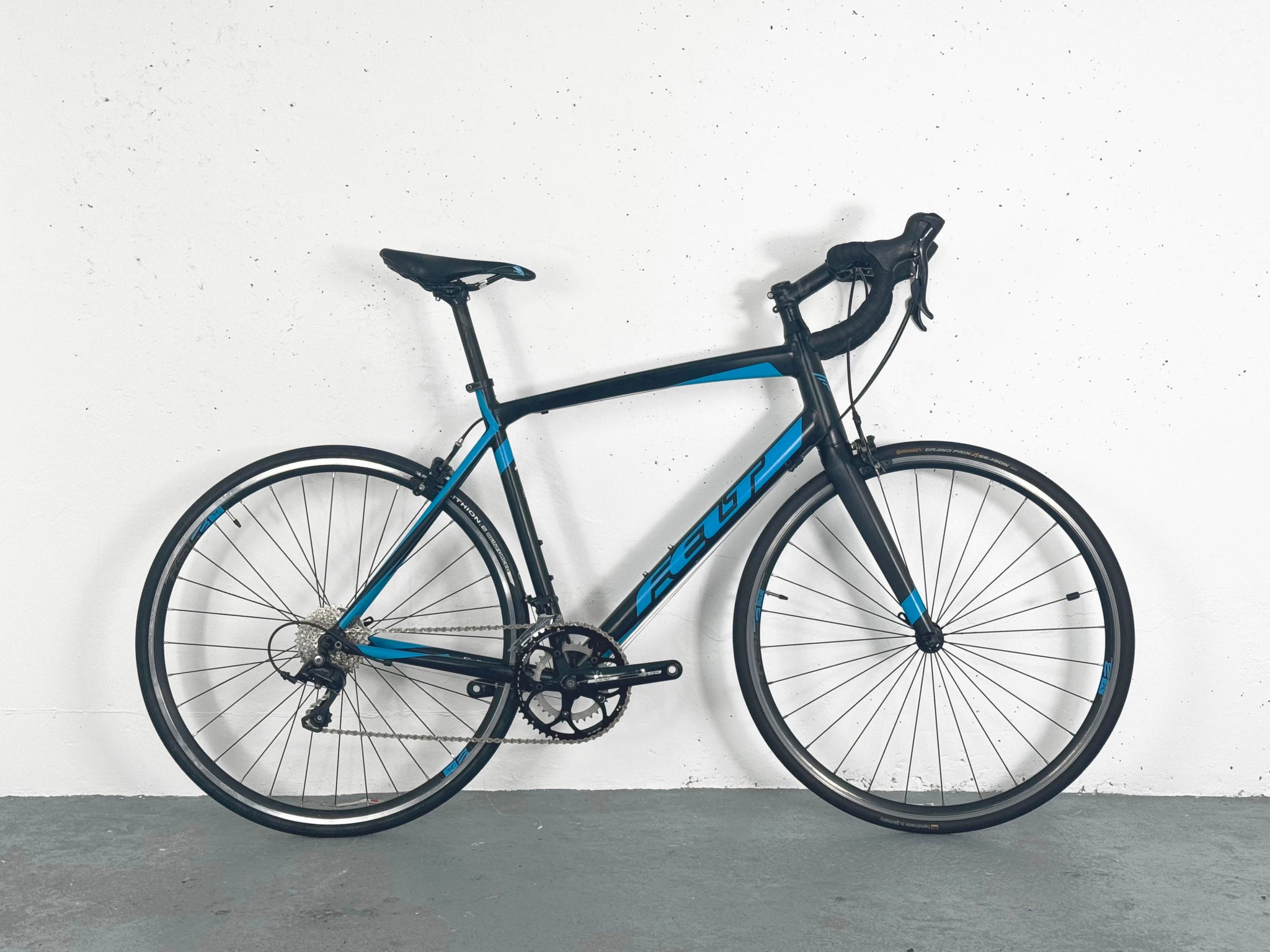 Felt Z95 Shimano Sora Taille L / Roues RSL3